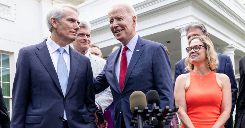Senate Passes 1 2 Trillion Bipartisan Infrastructure Package Rvia