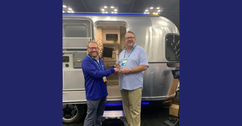 Rep. Eric Robertson Receives National Legislative Award | RVIA