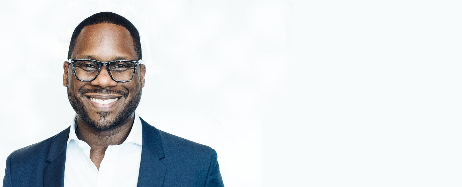 Former Beats By Dre CMO And VP Of Marketing At Apple Speaks At RVX | RVIA